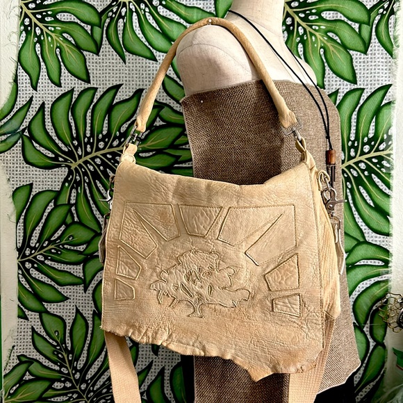 Tylie Malibu | Bags | Super Raretylie Malibu Bag | Poshmark